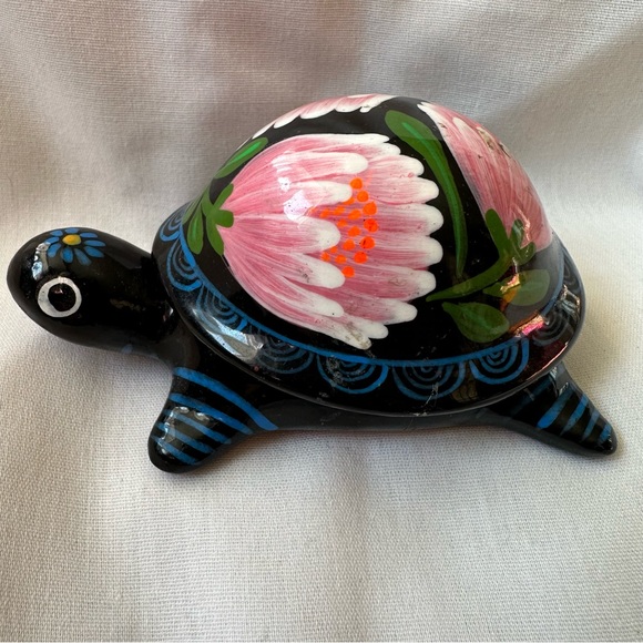 Disney | Accents | Walt Disney World Epcot Mexico Pottery Turtle ...